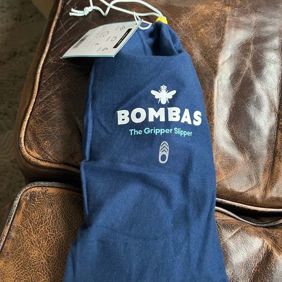 Bombas | Shoes | Bombas Grip Slippers Size M Probably Fits Like A Size ...